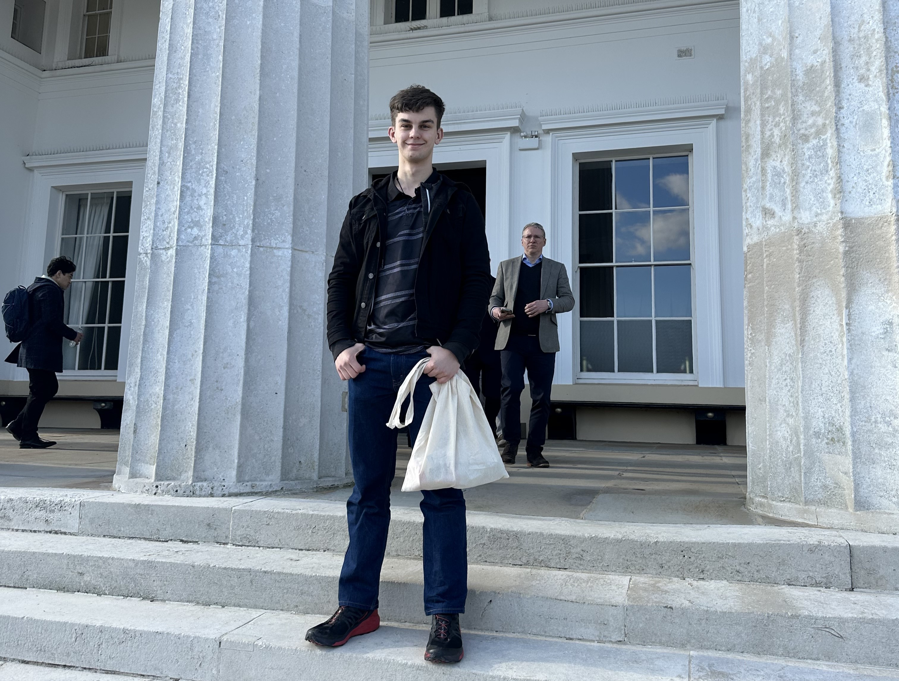 Student to Soldier: Ben Findlay’s Journey from ACG Strathallan to RMA ...